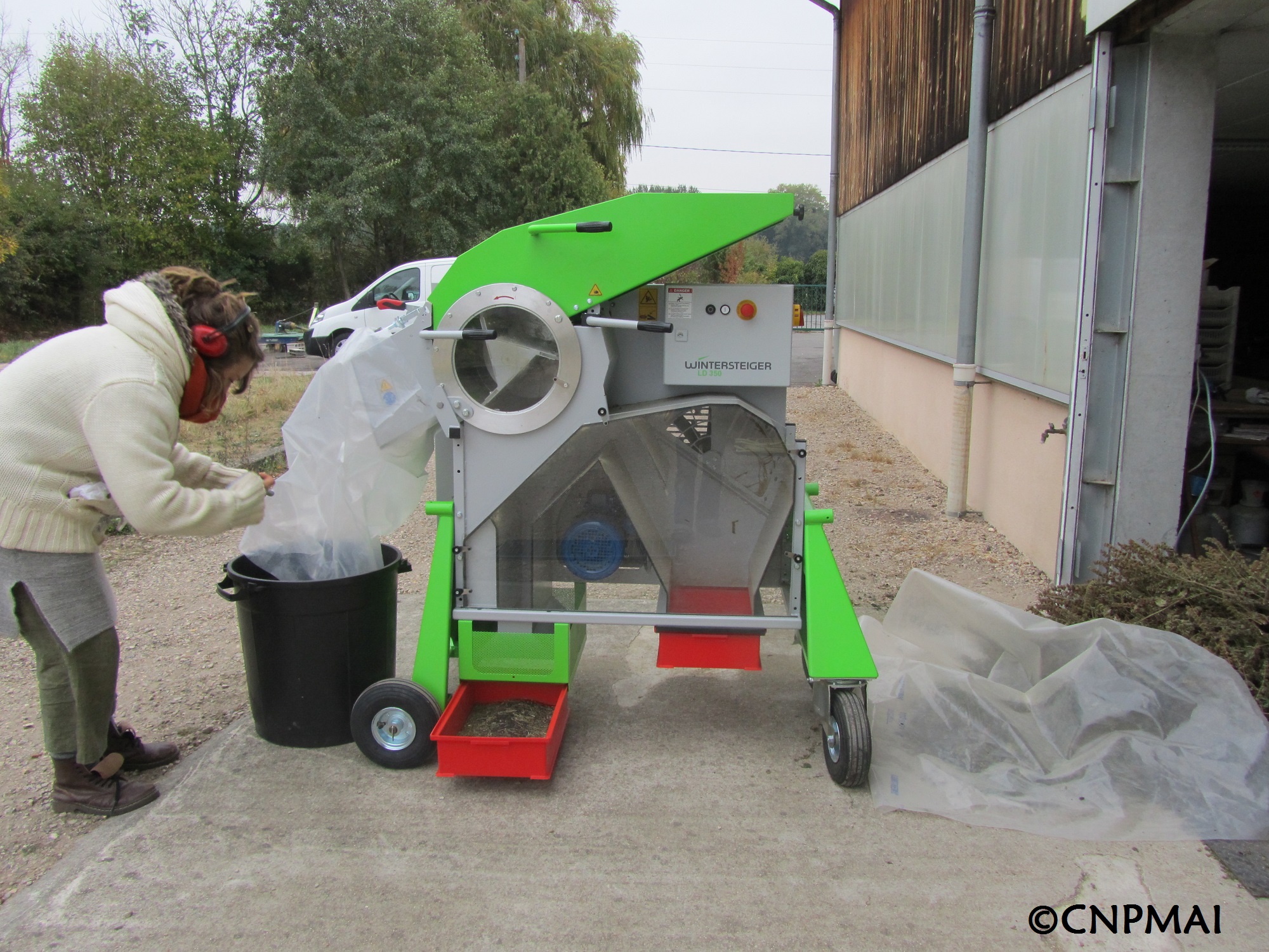 Le triage des semences avec les batteuses - Conservatoire National des ...